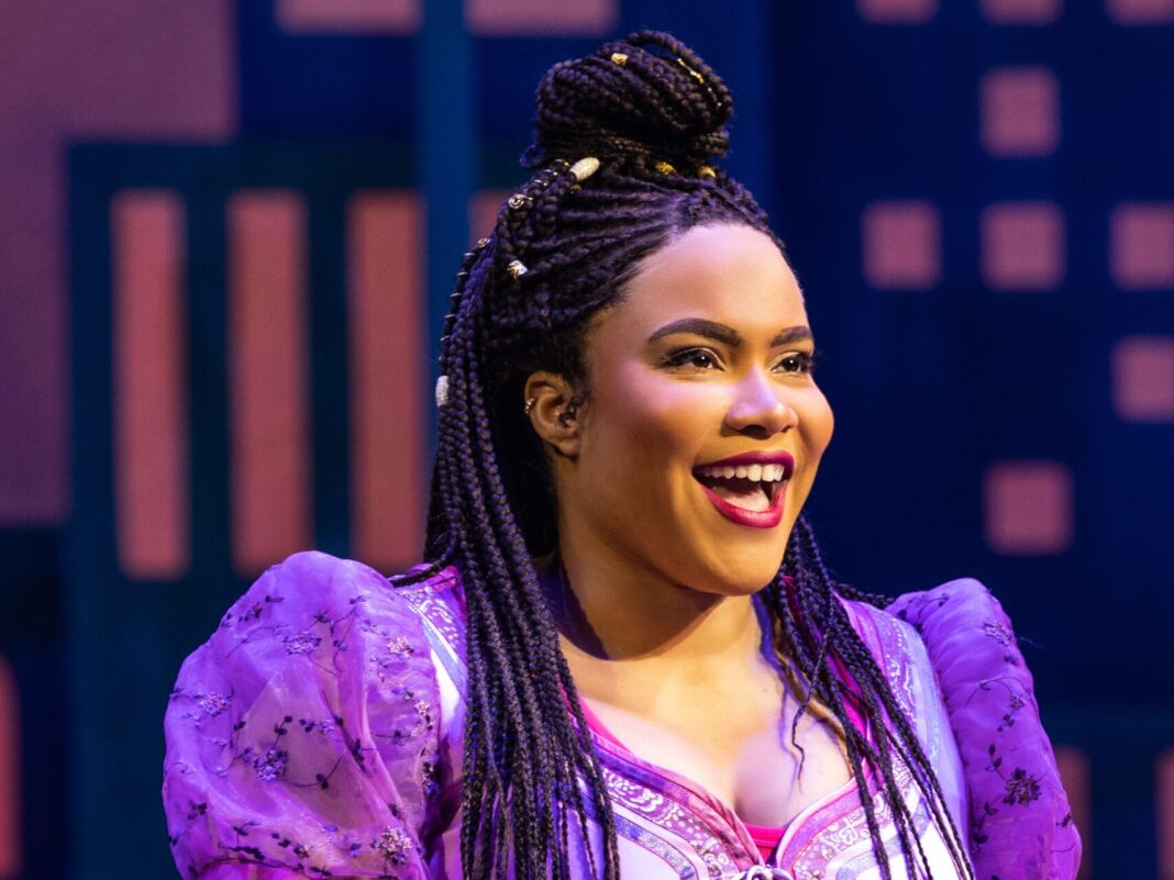 INTERVIEW: Ashley Alexandra from the show Tootsie - Coming to EJ Thomas ...